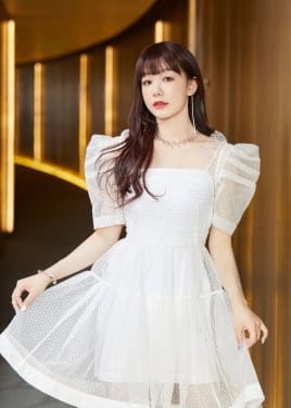 Biodata Dan Profil Aktris Dan Penyanyi Rainbow Xu / Xu MengJie / 徐梦洁 ...