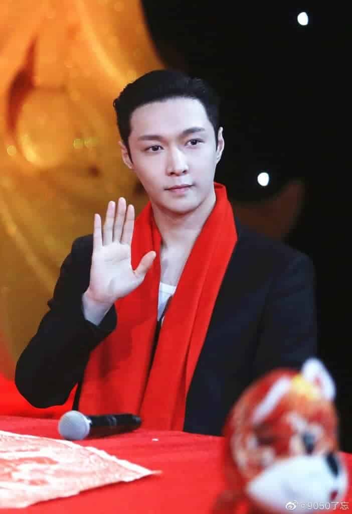 Lewat Postingan Instagram, Zhang Yixing Umumkan Tinggalkan SM Entertainment » Selebriti ...